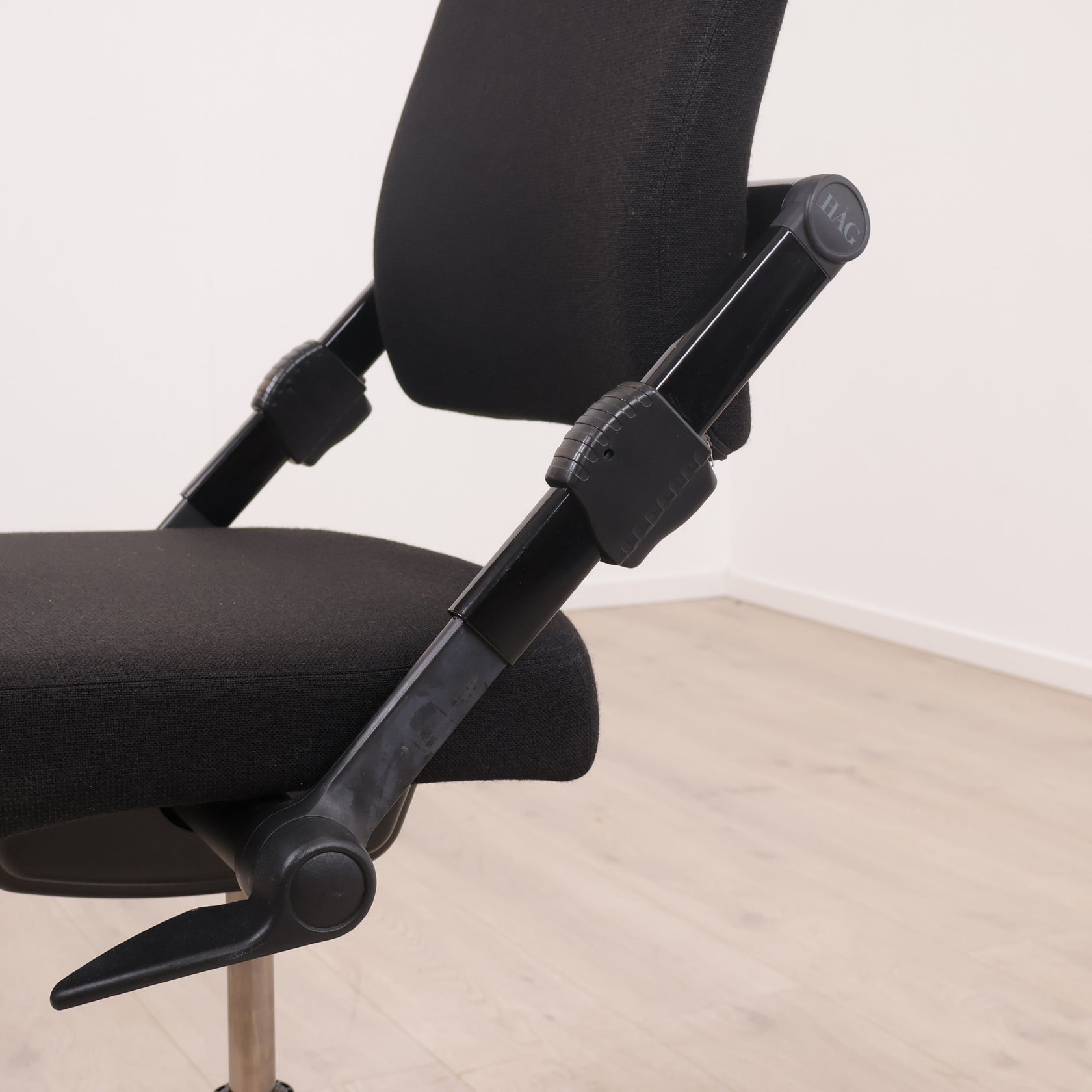 Nyrenset | HÅG H03 kontorstol – Secundo