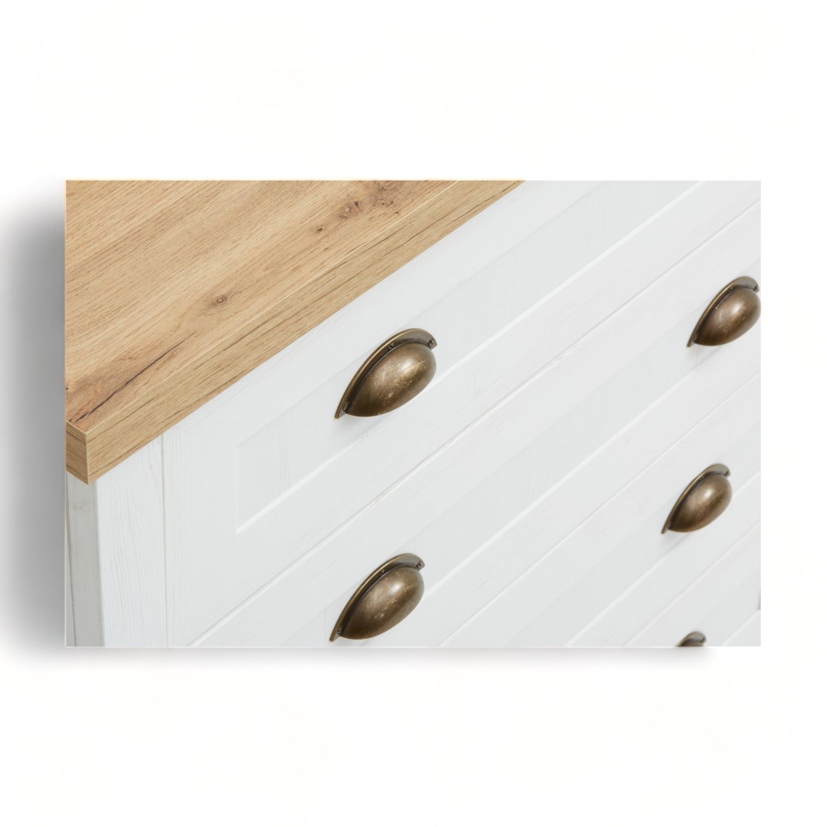 Kun brukt til utstilling | Markskel kommode i hvit/eik – Secundo